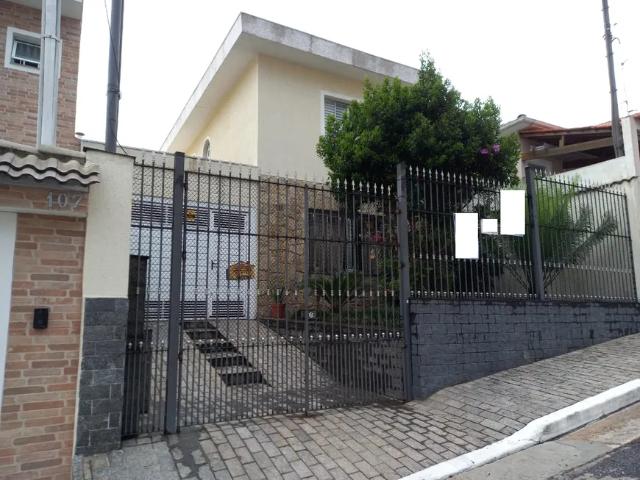 Sobrado com 4 Quartos e 3 banheiros à Venda, 196 m² por R$ 898.369