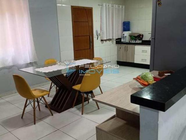 Sobrado com 4 quartos, Flórida, Praia Grande R$ 1.02 mi, Cod: 7597