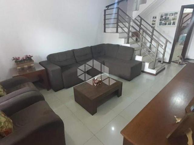 Sobrado com 4 quartos, no bairro Mato Grande/Central Park em Canoas