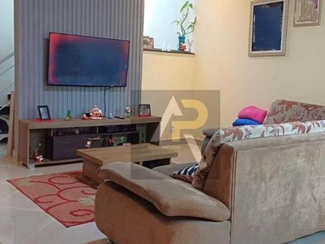 Sobrado com 4 quartos sendo 1 térreo e com churrasqueira com 219 m² em Bras Cubas Mogi das Cruzes