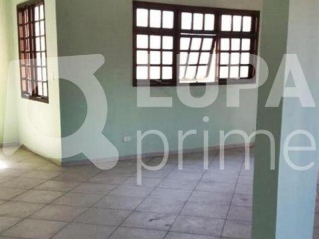SOBRADO COM 4 QUARTOS SENDO 2 SUÍTES E PISCINA PARA VENDA, TUCURUVI, SÃO PAULO