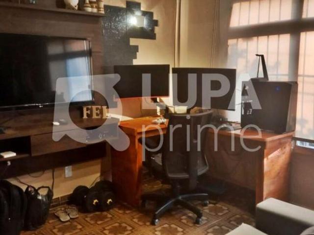 SOBRADO COM 4 QUARTOS SENDO 2 SUÍTES, QUINTAL, PARA VENDA, PARQUE NOVO MUNDO, SÃO PAULO