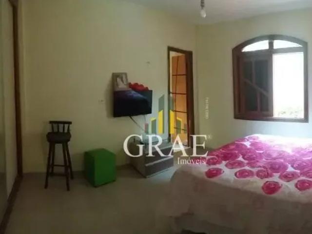 Sobrado com 4 Quartos para venda ou aluguel, 170m² Jardim Maria Adelaide