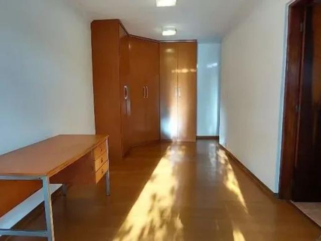 Sobrado com 4 Quartos para venda ou aluguel, 242m² Nova Petrópolis
