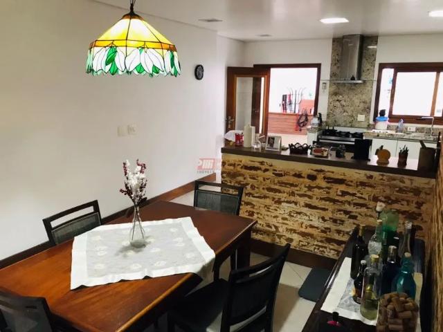 Sobrado com 4 Quartos para venda ou aluguel, 620m² Anchieta