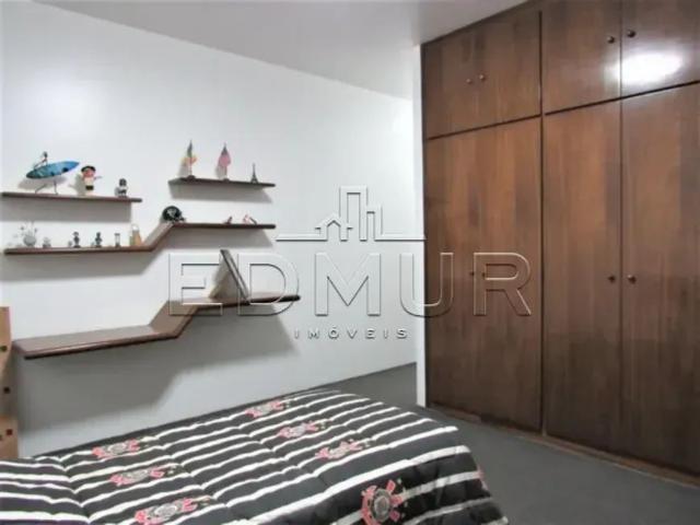 Sobrado com 4 Quartos para venda ou aluguel, 800m² Campestre