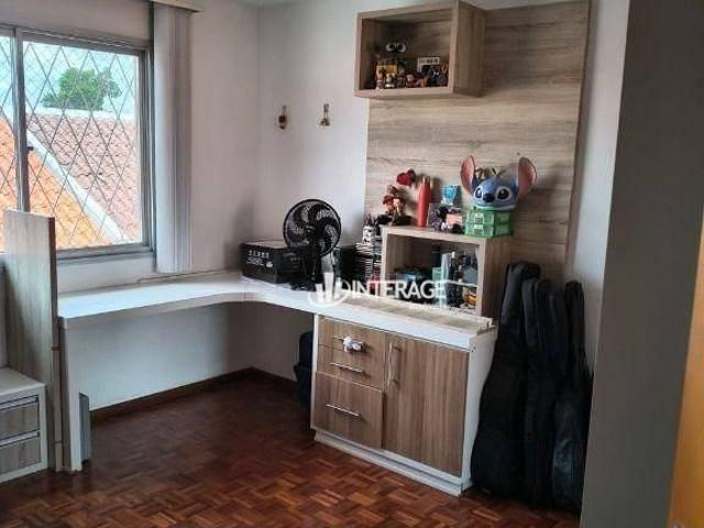 Sobrado Com 4 Quartos Para Alugar, 118 m² por R$4.190/mês São Braz Curitiba/pr