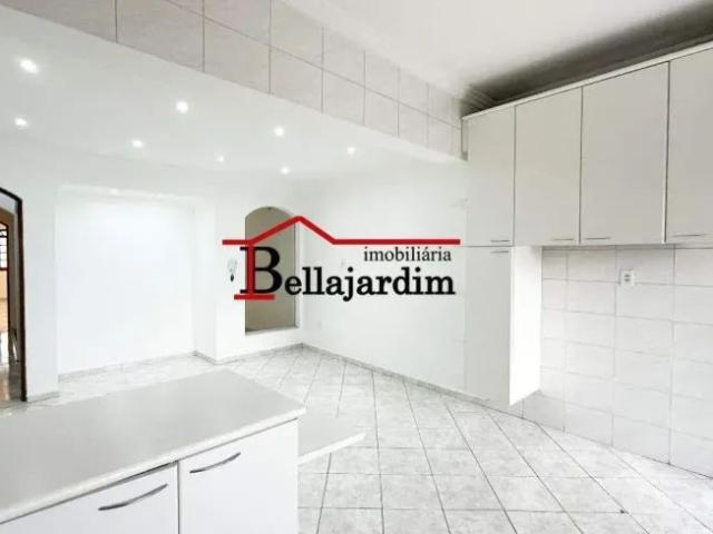 Sobrado com 4 Quartos para alugar, 236m² Vila Guiomar