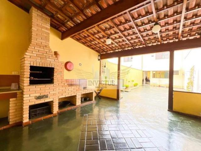 Sobrado com 4 Quartos para Comprar, 200m² Vila Alzira, Santo André/SP