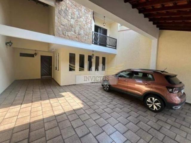 Sobrado com 4 Quartos para Comprar, 224m² Vila Floresta, Santo André/SP