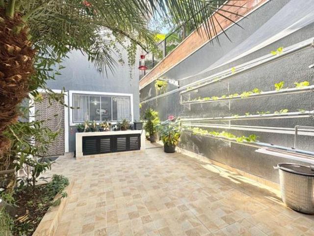 Sobrado com 4 quartos Vila Lageado, 180 m² para venda, ótima localização.FL58