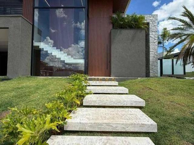 Sobrado com 4 suítes à venda, Jardins França, Goiânia/GO