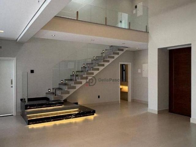 Sobrado com 4 suítes à venda, 275 m² por R$ 2.800.000 Jardim Residencial Dona Maria Cândida Inda