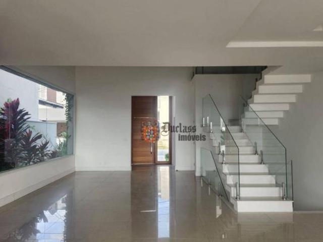 Sobrado com 4 suítes à venda, 450 m² por R$ 3.150.000 Condomínio Residencial Jaguary São José do