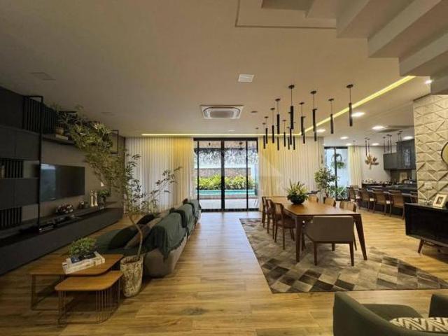Sobrado com 4 suítes à venda, 450 m² por R$ 3.890.000 Condomínio Terras Alpha I Foz do Iguaçu/PR