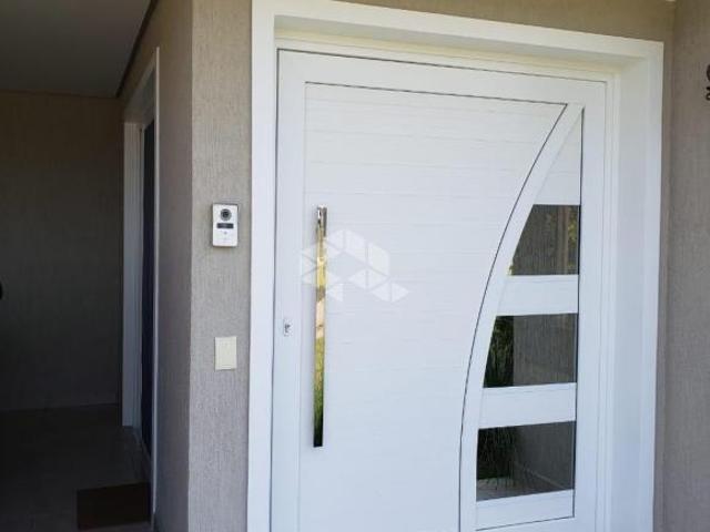 Sobrado com 4 suítes dormitórios, 02 vagas/box, condomínio Capão Ilhas Resort