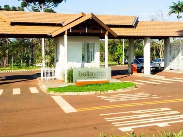 Sobrado com 4 suítes e 236m2 no Condomínio Bella Vittá, Londrina PR