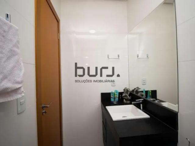 Sobrado com 4 suítes no Jardins Bolonha