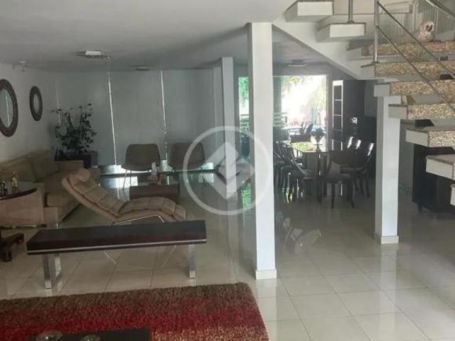 Sobrado com 4 suítes no Jardins Florença, Goiânia codigo: 74306