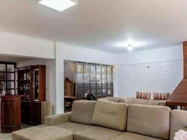 Sobrado com 4 Suítes para Comprar, 443m² Bairro Jardim, Santo André/SP