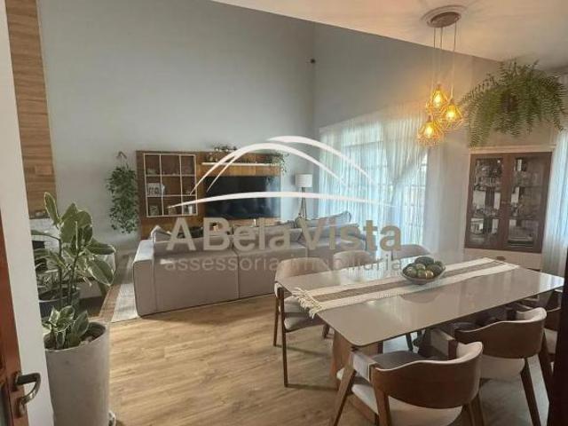 Sobrado com 4 Suítes, Piscina e Espaço Gourmet no City Bussocaba Osasco/SP