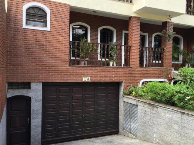Sobrado com 522m² localizado no Jardim do Mar em São Bernardo do Campo SP