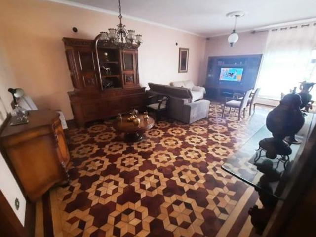 Sobrado com 540m² localizado no Bairro Saúde em São Paulo SP