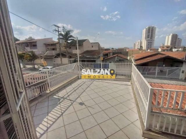 Sobrado com 5 dormitórios à venda, 312 m² por R$ 700.000,00 Vila Jaboticabeira Taubaté/SP
