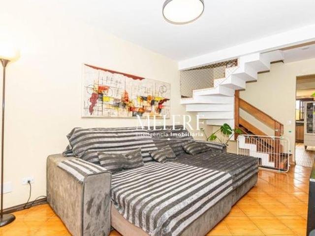 Sobrado com 5 dormitórios à venda, 126 m² por R$ 649.000,00 Santa Cândida Curitiba/PR