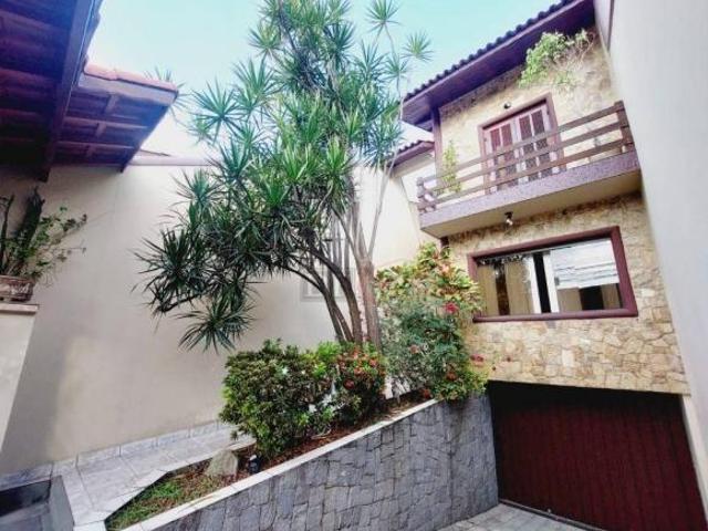 Sobrado com 5 dormitórios à venda, 198 m² por R$ 750.000,00 Guaianazes São Paulo/SP