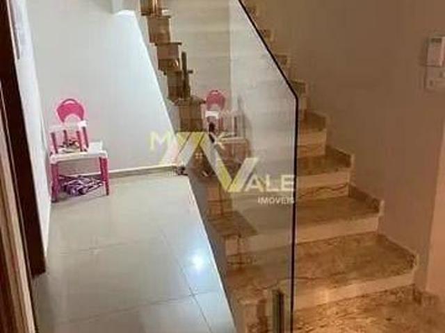 Sobrado com 5 dormitórios à venda, 207 m² por R$ 1.050.000 Villa Branca Jacareí/SP