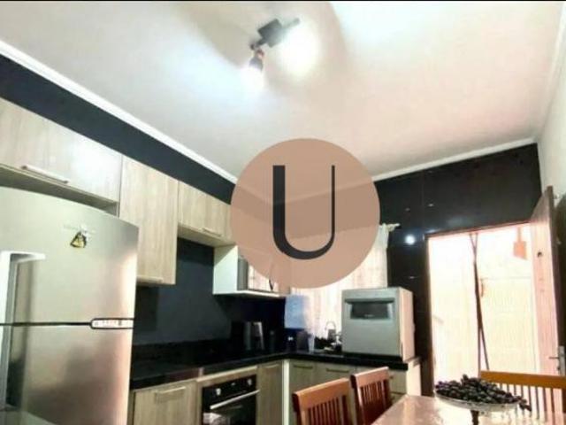 Sobrado com 5 dormitórios à venda, 200 m² por R$ 510.000,00 Vila Ema São Paulo/SP