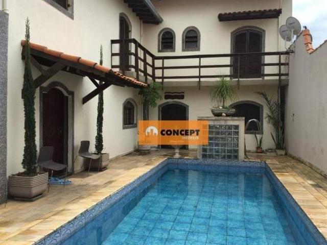 Sobrado com 5 dormitórios à venda, 200 m² por R$ 850.000,00 Jardim Carlos Cooper Suzano/SP