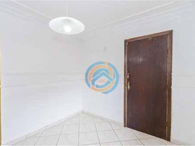 Sobrado com 5 dormitórios à venda, 220 m² por R$ 510.000 Cidade Industrial Curitiba/PR
