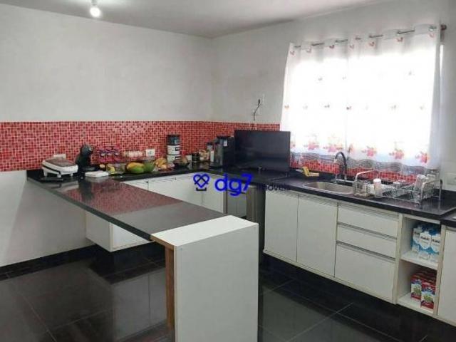 Sobrado com 5 dormitórios à venda, 238 m² por R$ 800.000,00 Jardim Bonfiglioli