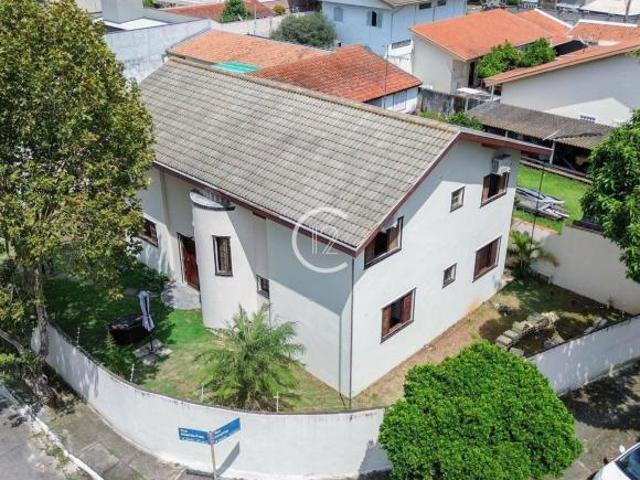 Sobrado com 5 dormitórios à venda, 230 m² por R$ 1.390.000,00 Jardim Alvorada São José dos Campo