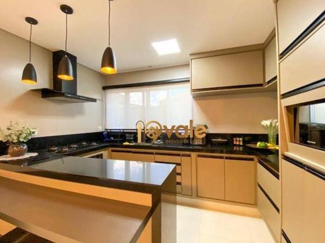 Sobrado com 5 dormitórios à venda, 245 m² Bosque dos Manacas Jacareí/SP