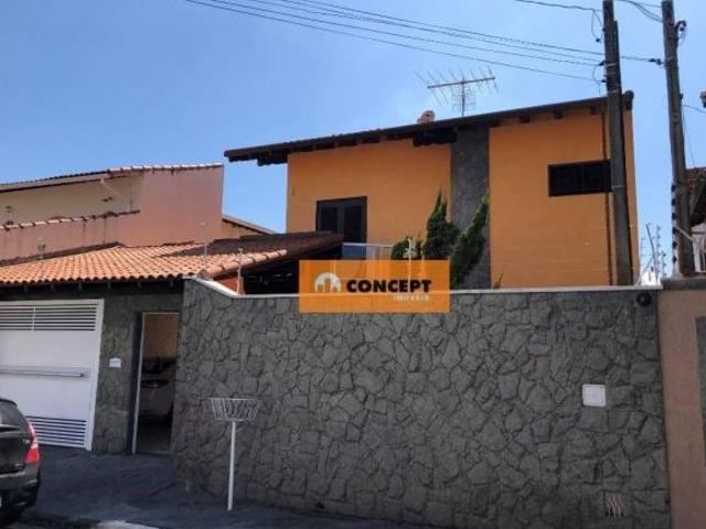 Sobrado com 5 dormitórios à venda, 267 m² por R$ 900.000,00 Parque Santa Rosa Suzano/SP