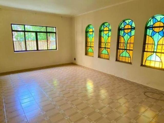Sobrado com 5 dormitórios à venda, 269 m² por R$ 1.015.000 Taboão São Bernardo do Campo/SP