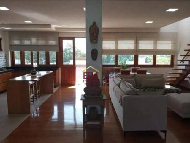 Sobrado com 5 dormitórios à venda, 260 m² por R$ 1.100.000,00 Jardim de Alah Taubaté/SP