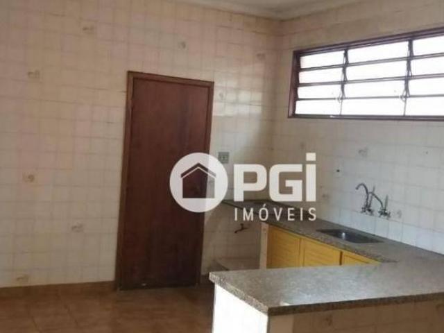 Sobrado com 5 dormitórios à venda, 261 m² por R$ 600.000 Vila Virgínia Ribeirão Preto/SP