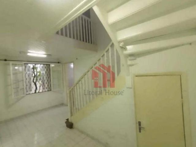 Sobrado com 5 dormitórios à venda, 300 m² por R$ 1.500.000,00 Encruzilhada Santos/SP