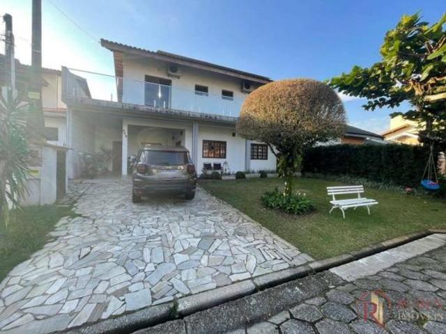 Sobrado com 5 dormitórios à venda, 326 m² por R$ 1.900.000,00 Maitinga Bertioga/SP
