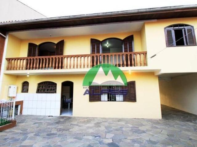 Sobrado com 5 dormitórios à venda, 358 m² por R$ 1.499.000,00 Xaxim Curitiba/PR