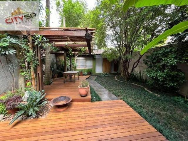 Sobrado com 5 dormitórios à venda, 359 m² por R$ 3.999.000,00 Brooklin Paulista São Paulo/SP