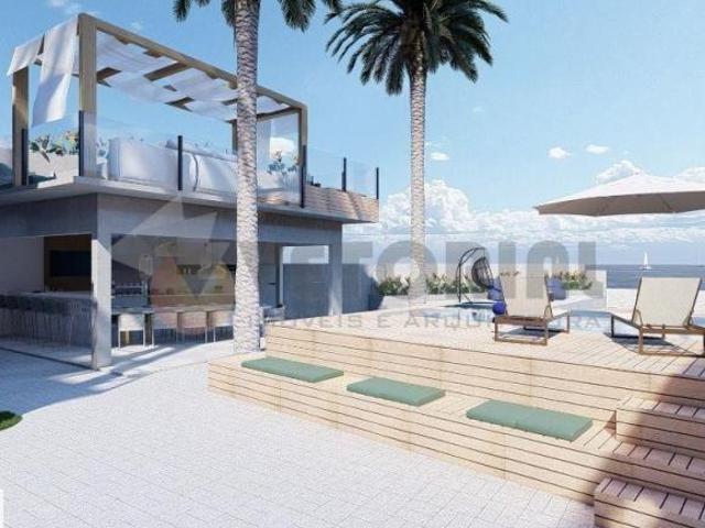 Sobrado com 5 dormitórios à venda, 385 m² por R$ 6.000.000,00 Cigarras São Sebastião/SP