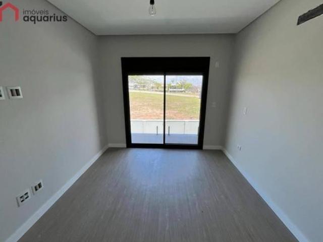 Sobrado com 5 dormitórios à venda, 397 m² por R$ 3.400.000,00 Condomínio Residencial Alphaville II