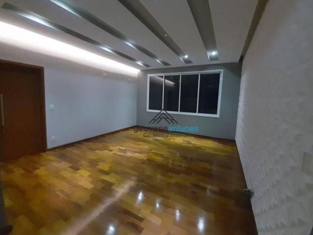 Sobrado com 5 dormitórios à venda, 400 m² por R$ 3.500.000,00 Alphaville Nova Esplanada Votorant