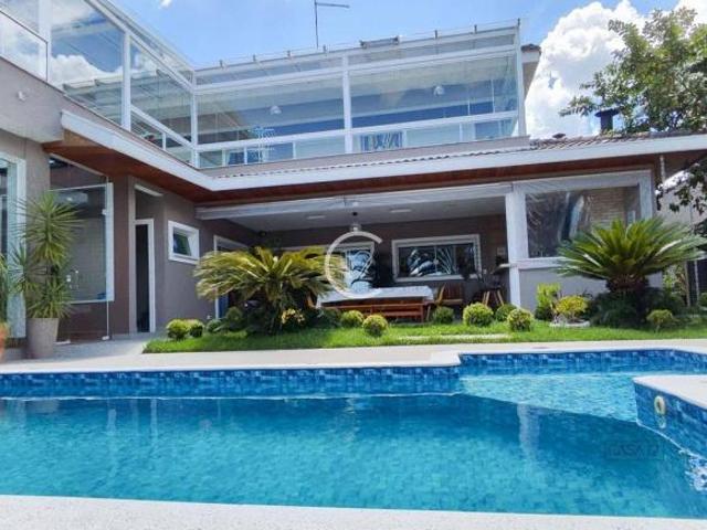 Sobrado com 5 quartos à venda, 400 m² por R$ 4.190.000 Condomínio Reserva do Paratehy São José d