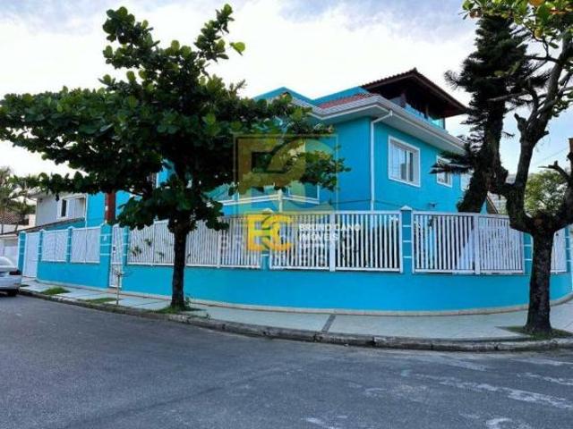 Sobrado com 5 dormitórios à venda, 428 m² por R$ 1.200.000,00 Centro Peruíbe/SP